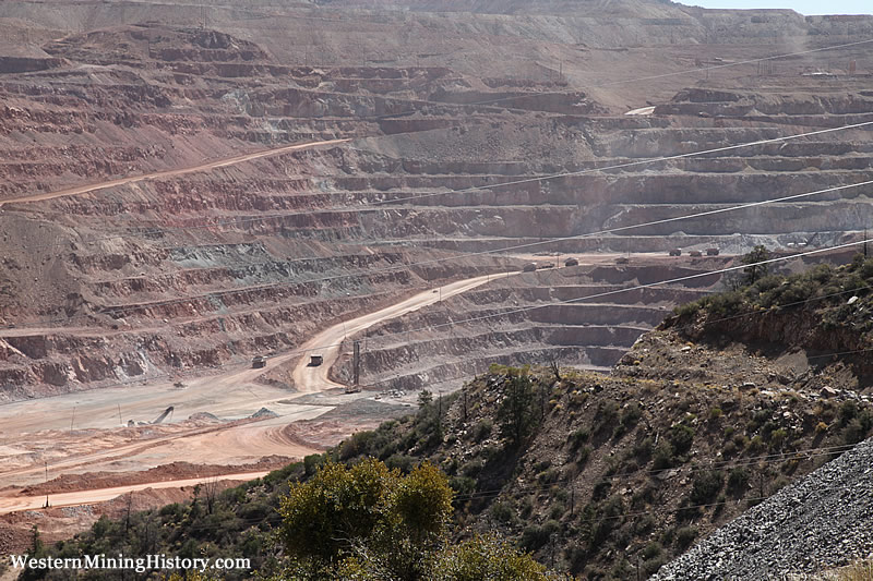 Open-pit copper mine at Clifton – Western Mining History